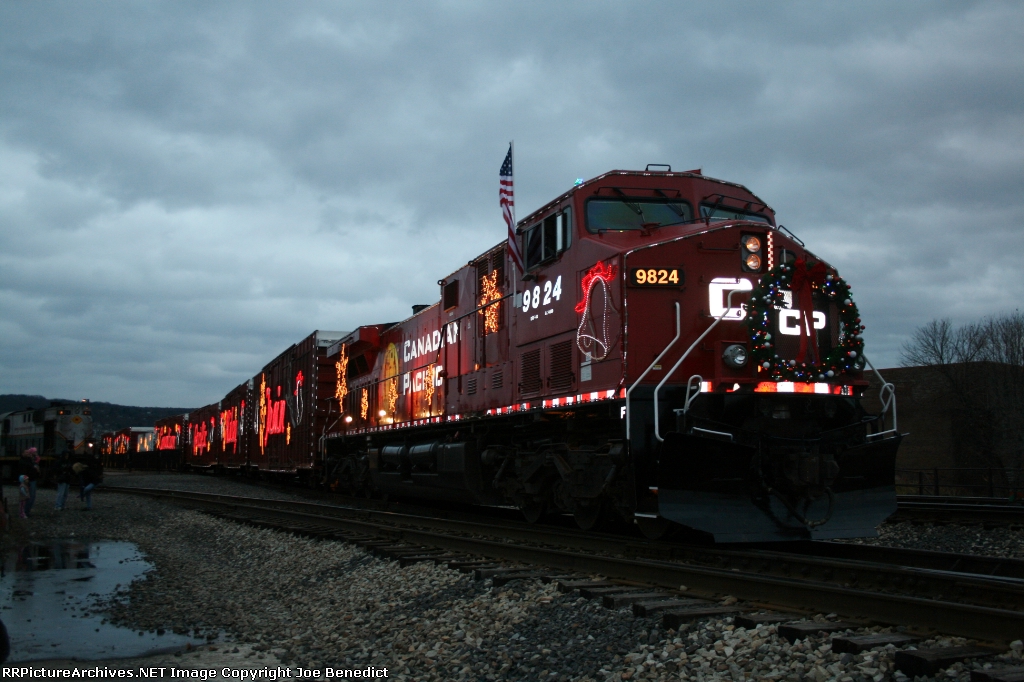 CP 2010 Holiday Train